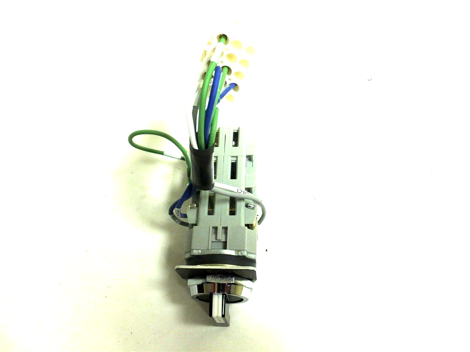 3869590C91 INTERNATIONAL AIR DOOR 3 POSITION SWITCH ASSEMBLY | eBay