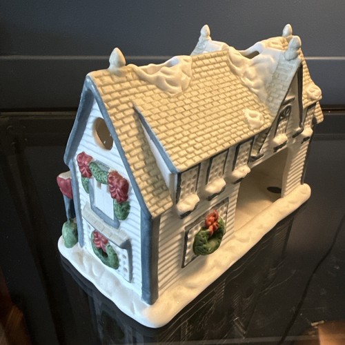 Vintage Partylite Candle Shop Christmas Village retired tea light ...