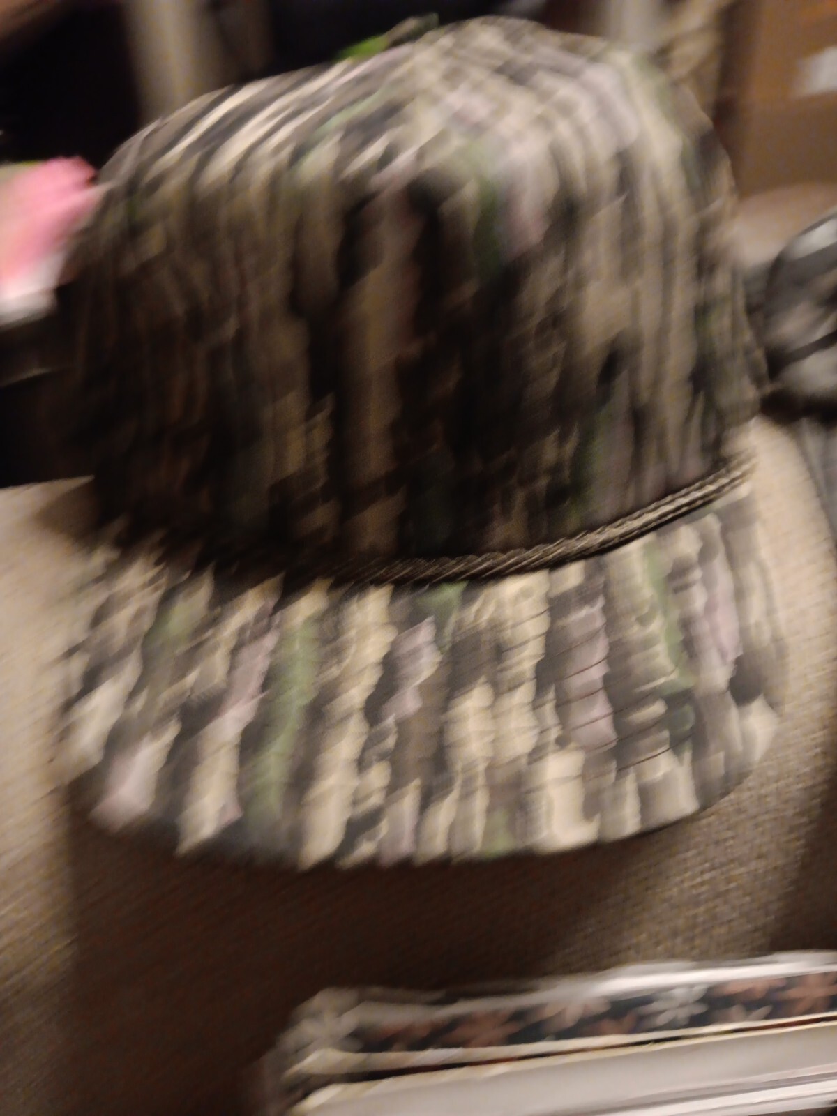 1990 camouflage railwood hats - Gem