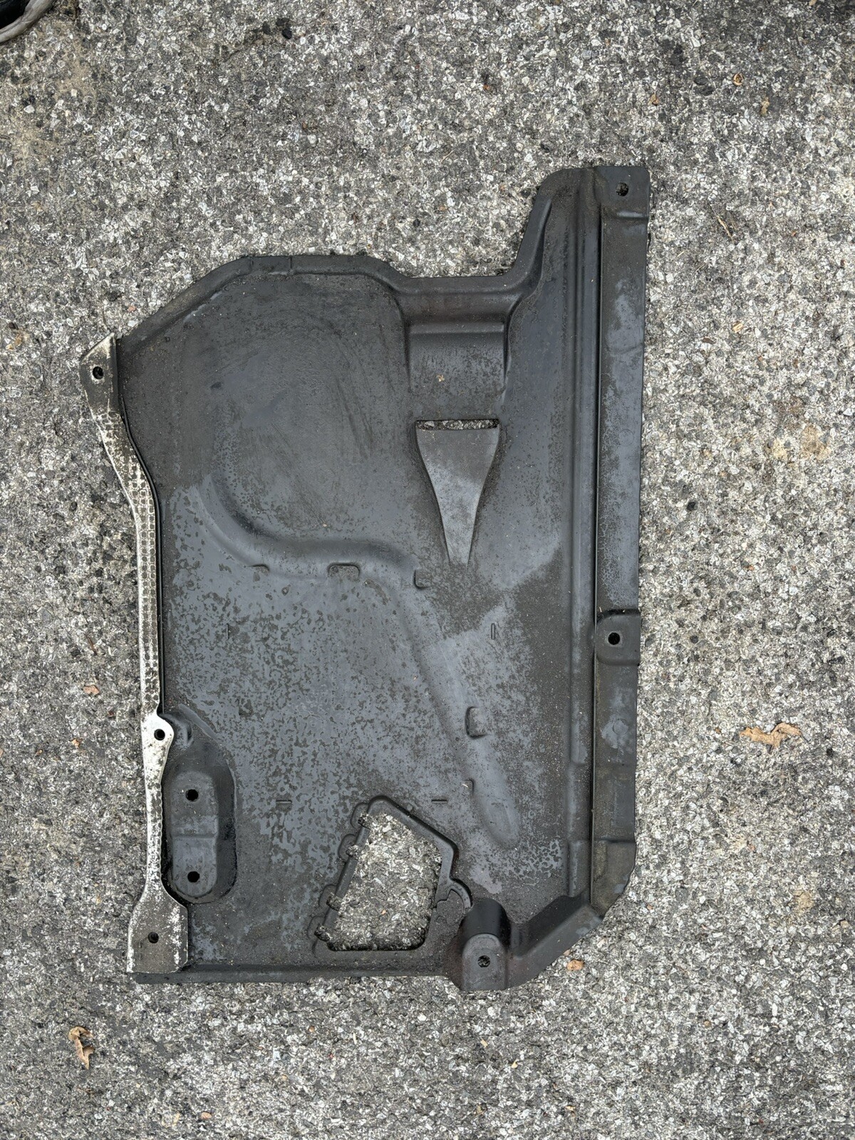 2007-2008 BMW 335XI - SKID Plate / Underbody Shield (Center) 7130885 | eBay