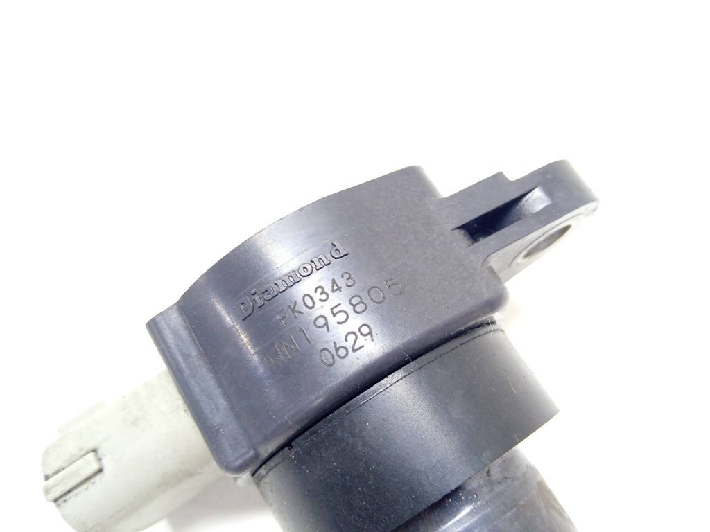 Mitsubishi ASX 2010 High voltage ignition coil MN195805 Petrol 86kW ...