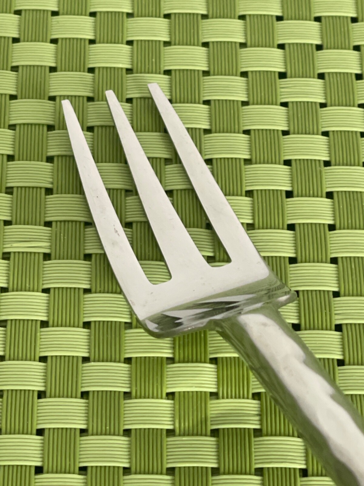 Pier 1 PII16 Stainless Hammered Wavy Handle Caldera Flatware SMART ...