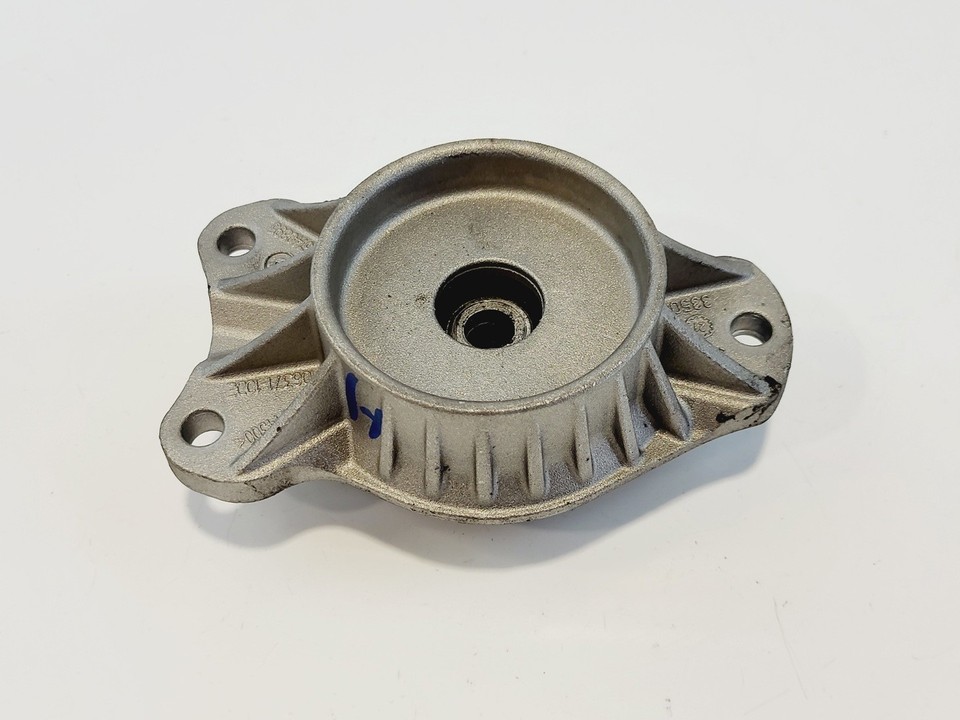 BMW F11 525D, Stützlager, 33506781683, 33506781683 | eBay