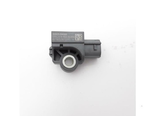 GENUINE BRAND NEW KIA SORENTO 2015-ONWARDS SENSOR ASSY - SIDE IMPACT | eBay