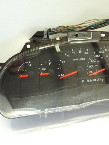 2004-07 FORD ECONOLINE VAN SPEEDOMETER INSTRUMENT CLUSTER E150 E250 ...