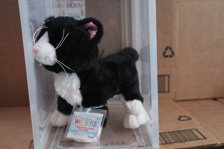 WEBKINZ NEXT 2026 BLACK & WHITE CAT-COMES WITH UNUSED/SEALED CODE/TAG ...