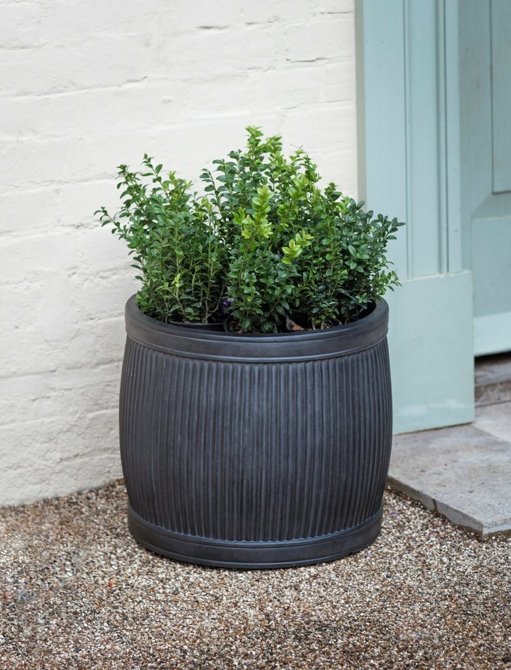 Round Bathford Dolly Tub Planter, Rustic Grey Ribbed Fibre Clay Plant ...