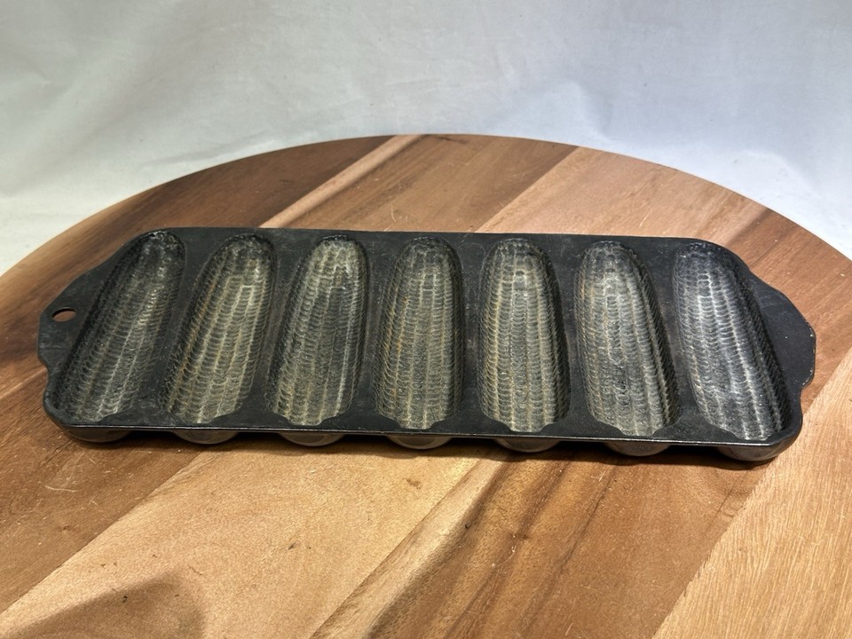 Griswold No 273 Cast Iron Crispy Corn Bread Pan 930 Erie PA., USA | eBay