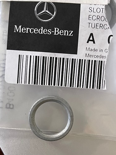 OE Mercedes W203 C-Class W209 CLK Amg Front Suspension Mount Nut ...