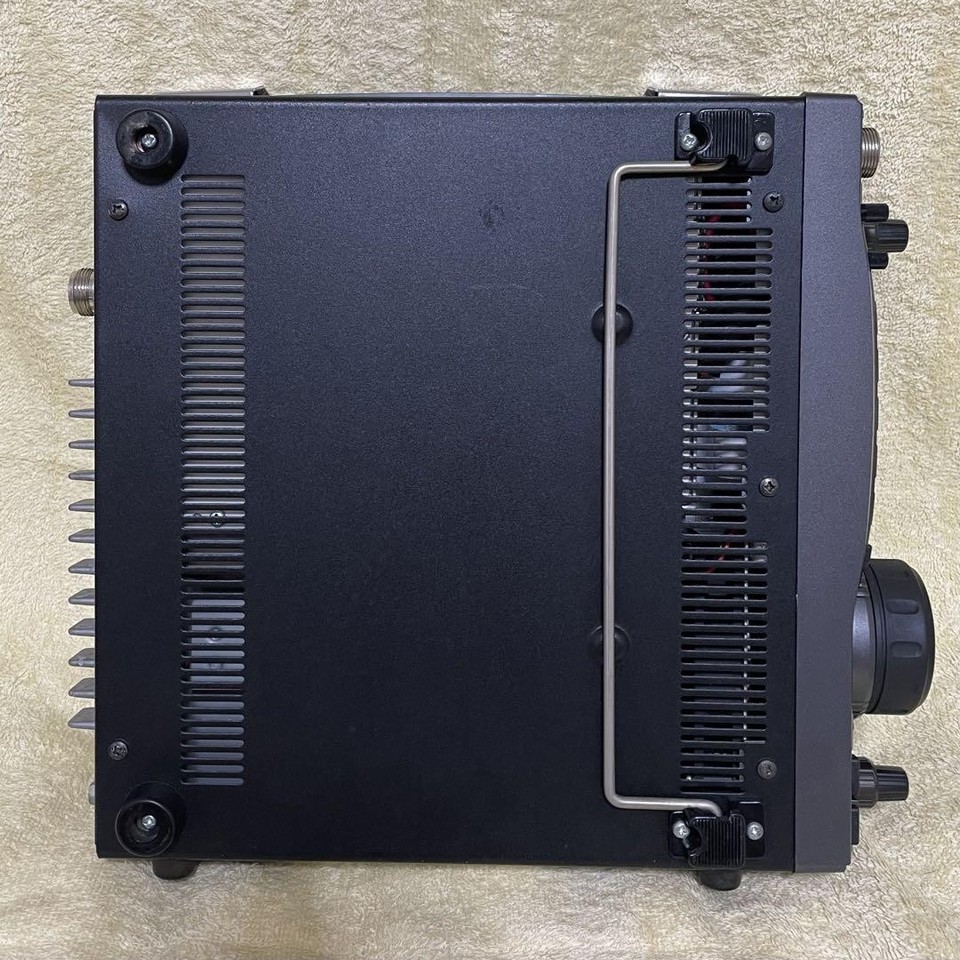 ICOM IC-910 20W HF/VHF/UHF Transceiver + UX-910 1200MHz + FL-132 + UT ...