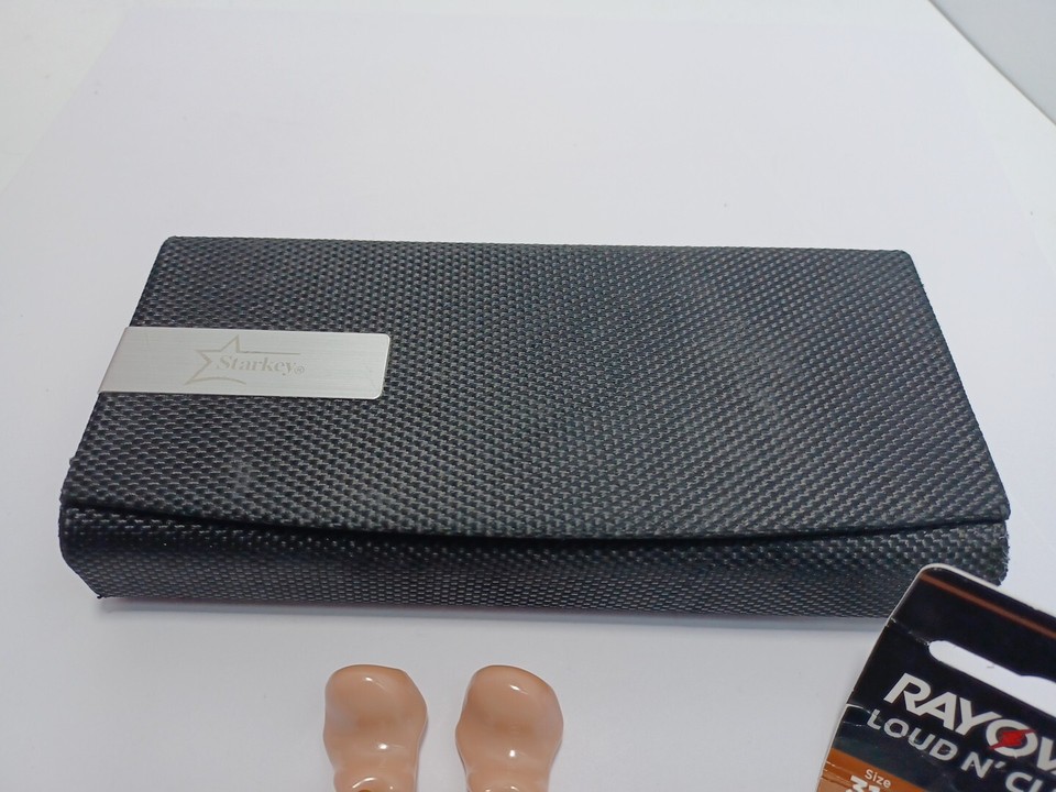 Starkey 06-18-210033 Hearing Aids With Case And Two New Batteries ...