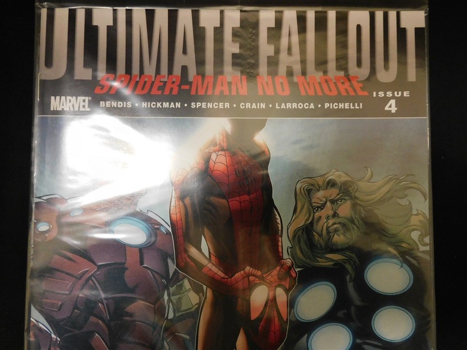 ULTIMATE FALLOUT 4 MARVEL COMIC SPIDER-MAN 1ST MILES MORALES POLYBAGGED ...