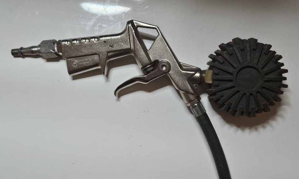 Air Line Tyre Inflator Gun, with Pressure Gauge | eBay UK