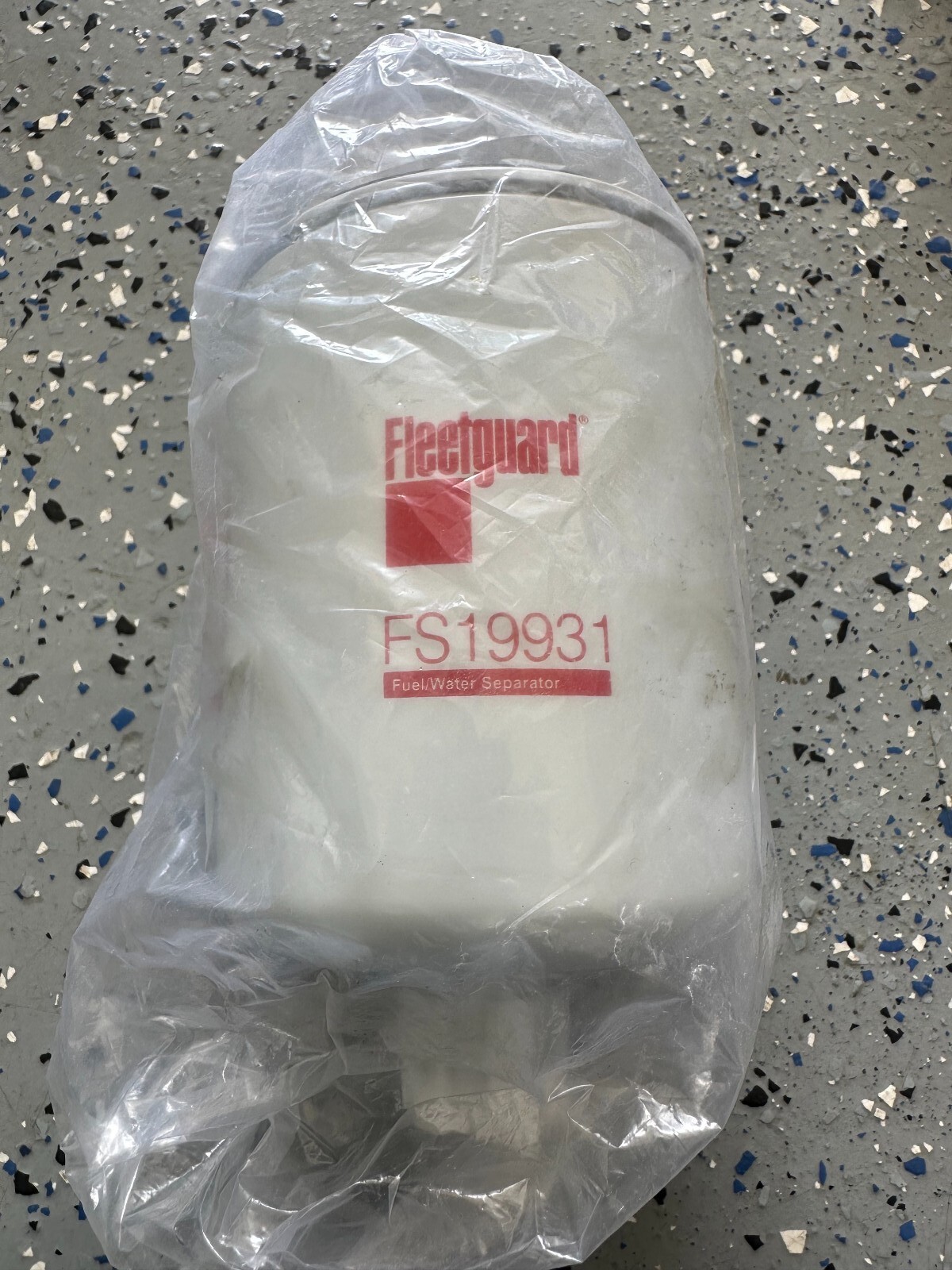 FLEETGUARD FS19931 - Fuel filter cross reference