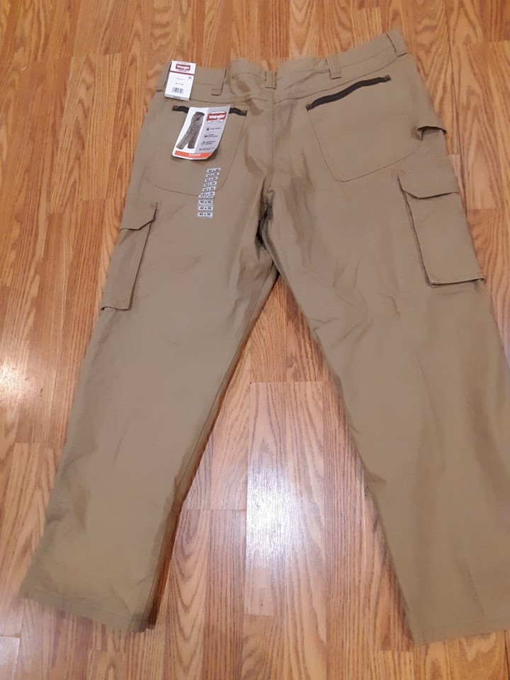 Wrangler Workwear Men's 42x30 Ranger Relaxed Fit khaki Cargo Pants NWT ...