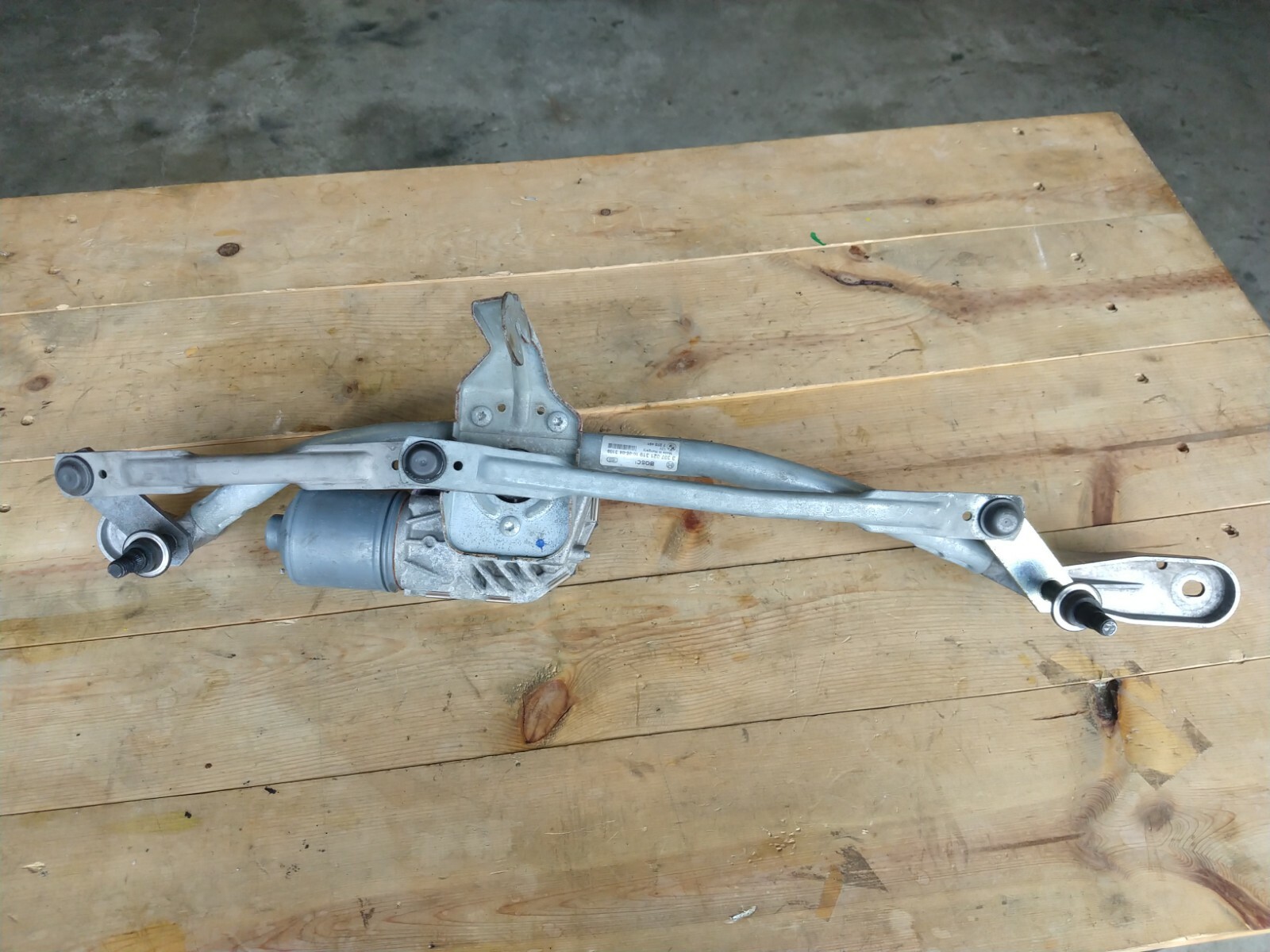 BMW WINDSHIELD WIPER MOTOR & ARM LINKAGE F01 F10 5 7 SERIES 61617306266 ...