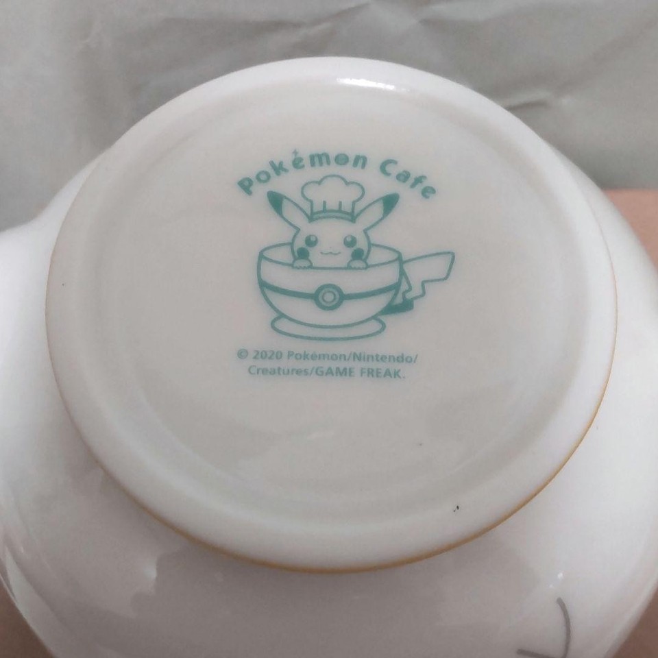 Pokemon Cafe Limited Pokemon Polteageist TeaPot & Sinistea Tea Cup Set ...