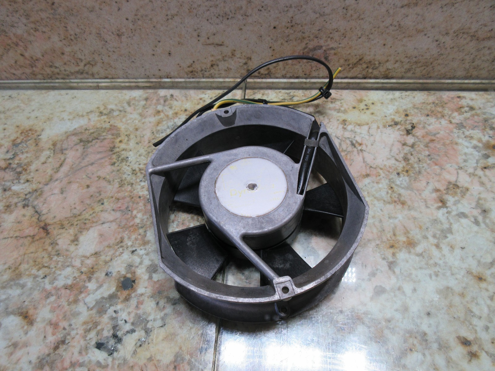 SANYO DENKI DYNA ACE FAN I09S302 200V 109S302 200V 1O9S302 LOT OF 3 ...