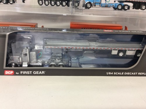 DCP Peterbilt 359 Wilson Spread Axle Flatbed Trailer. New in Box #60 ...