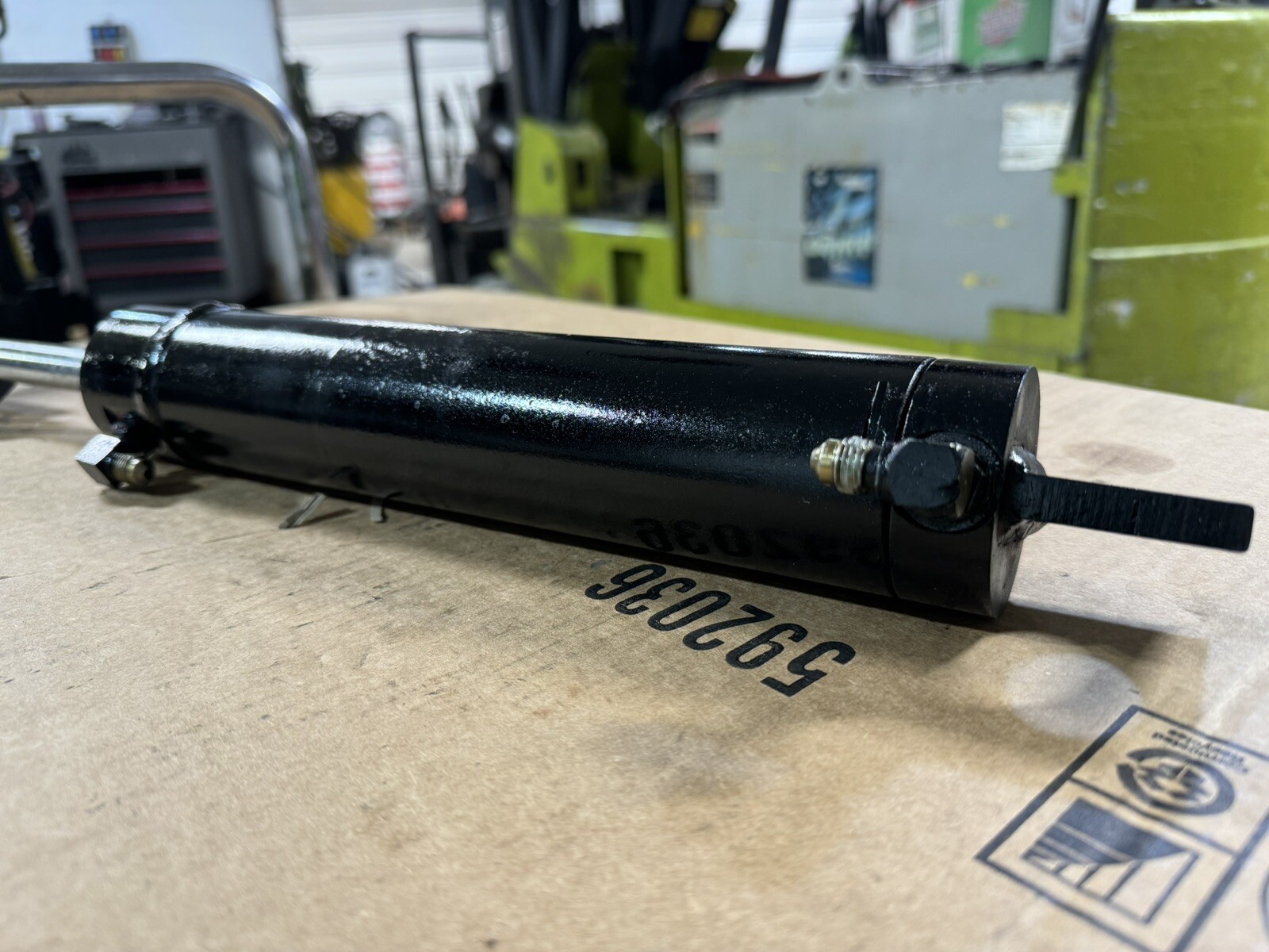 Crown Forklift SIDE SHIFT CYLINDER ASSY. REMAN | P/N 93559-002 | eBay