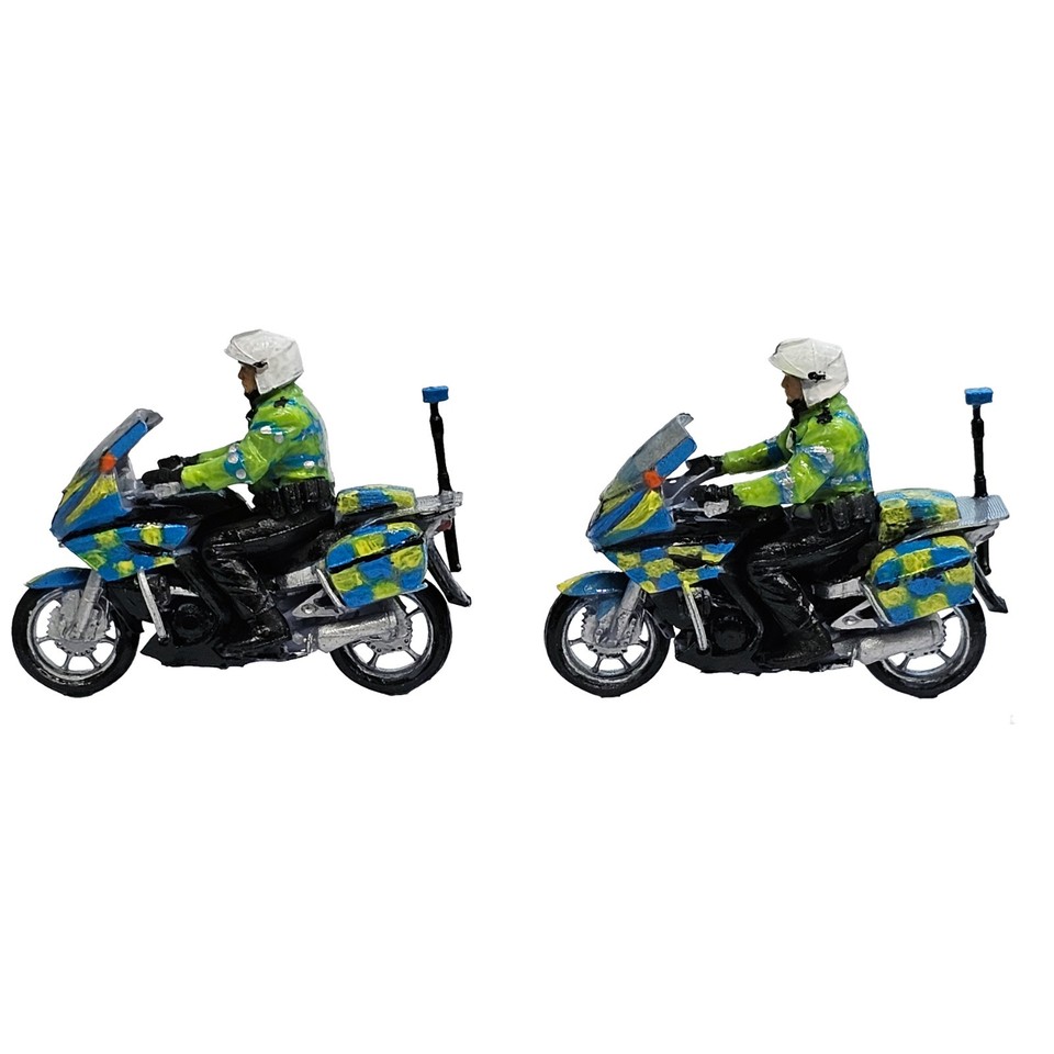 FG42 - Modern Motorcycle Police Figures (x2) unpainted OO scale | eBay UK
