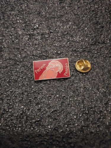 Pin's perma passion coiffure vintage permanente sexy pin up Pin Pins ...