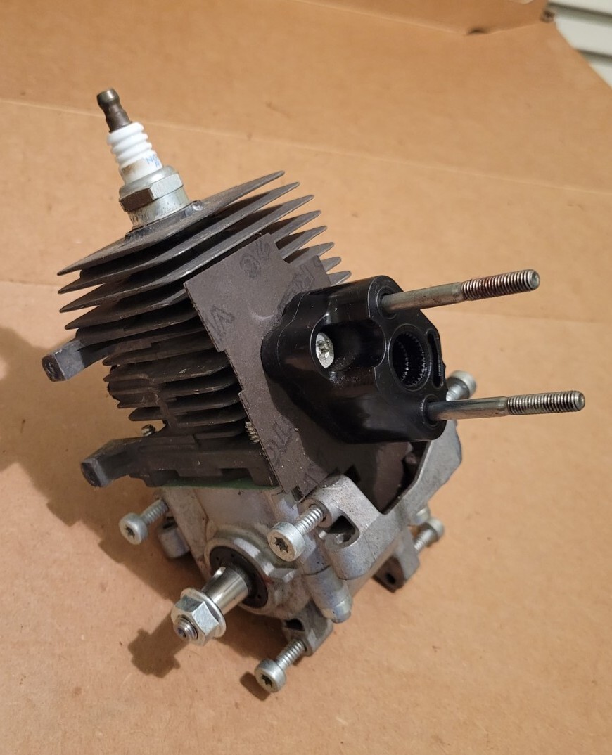 Stihl OEM Engine 4140-020-1204 4140-030-2004 4229-030-0400 4140-021 ...