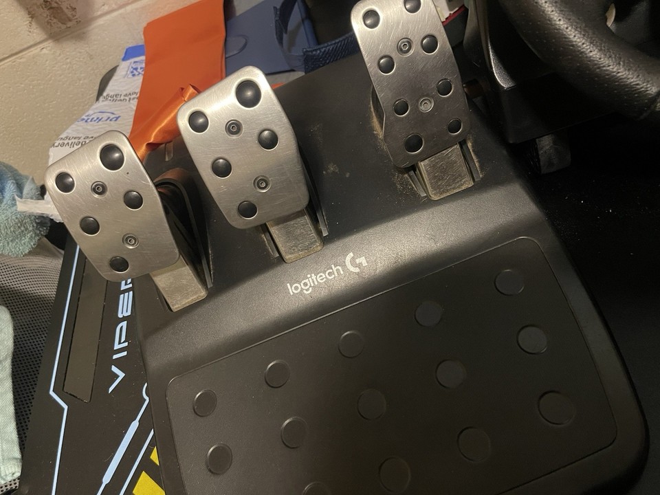 Logitech G29 Racing Wheel & Pedals + Driving Force Shifter Bundle for ...