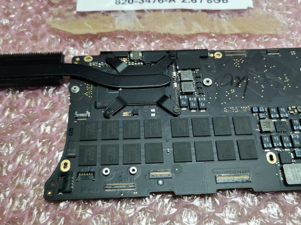 Apple MacBook Pro A1502 Late 2013 Mid 2014 Logic Board Motherboard i5 2 ...