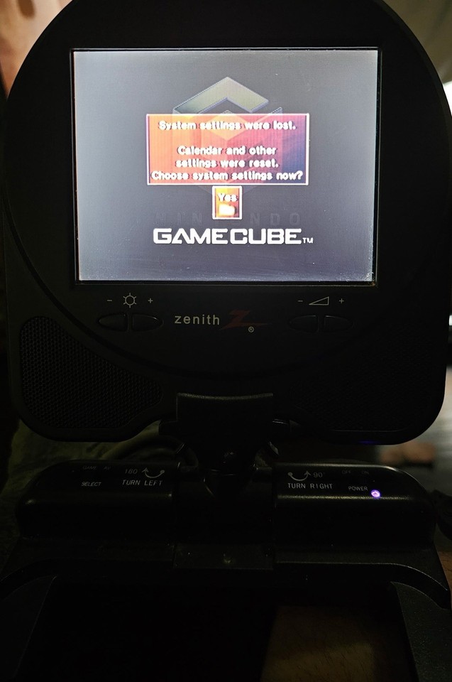 Zenith Nintendo GameCube System Portable Game Screen 5" LCD Flat Panel ...