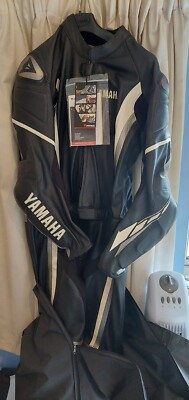New Dainese Yamaha Black Two Piece Leathers Size 58 | eBay UK