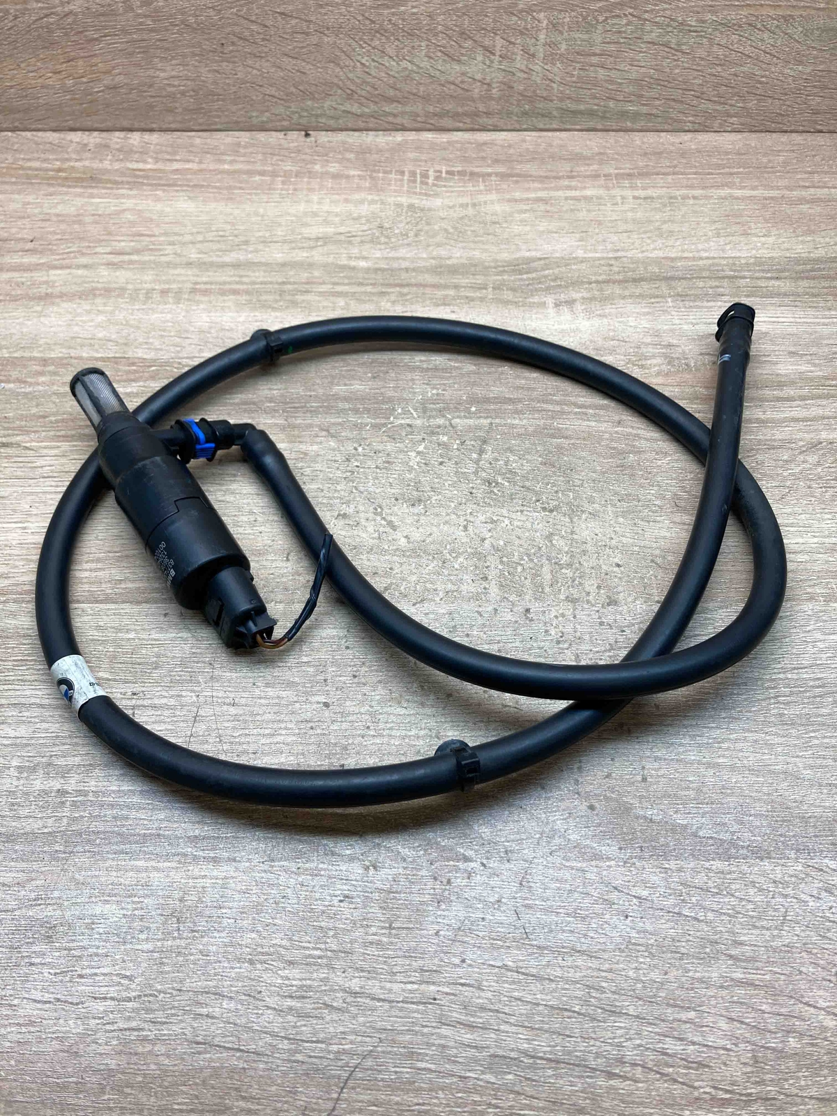 8377430 7172484 BMW E Series WINDSCREEN HEADLIGHT WASHER PUMP OE for ...