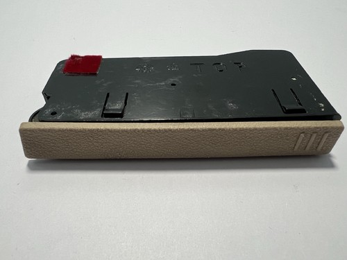 2006-2010 SATURN SKY PONTIAC SOLSTICE FRONT CENTER CONSOLE POP OUT CUP ...