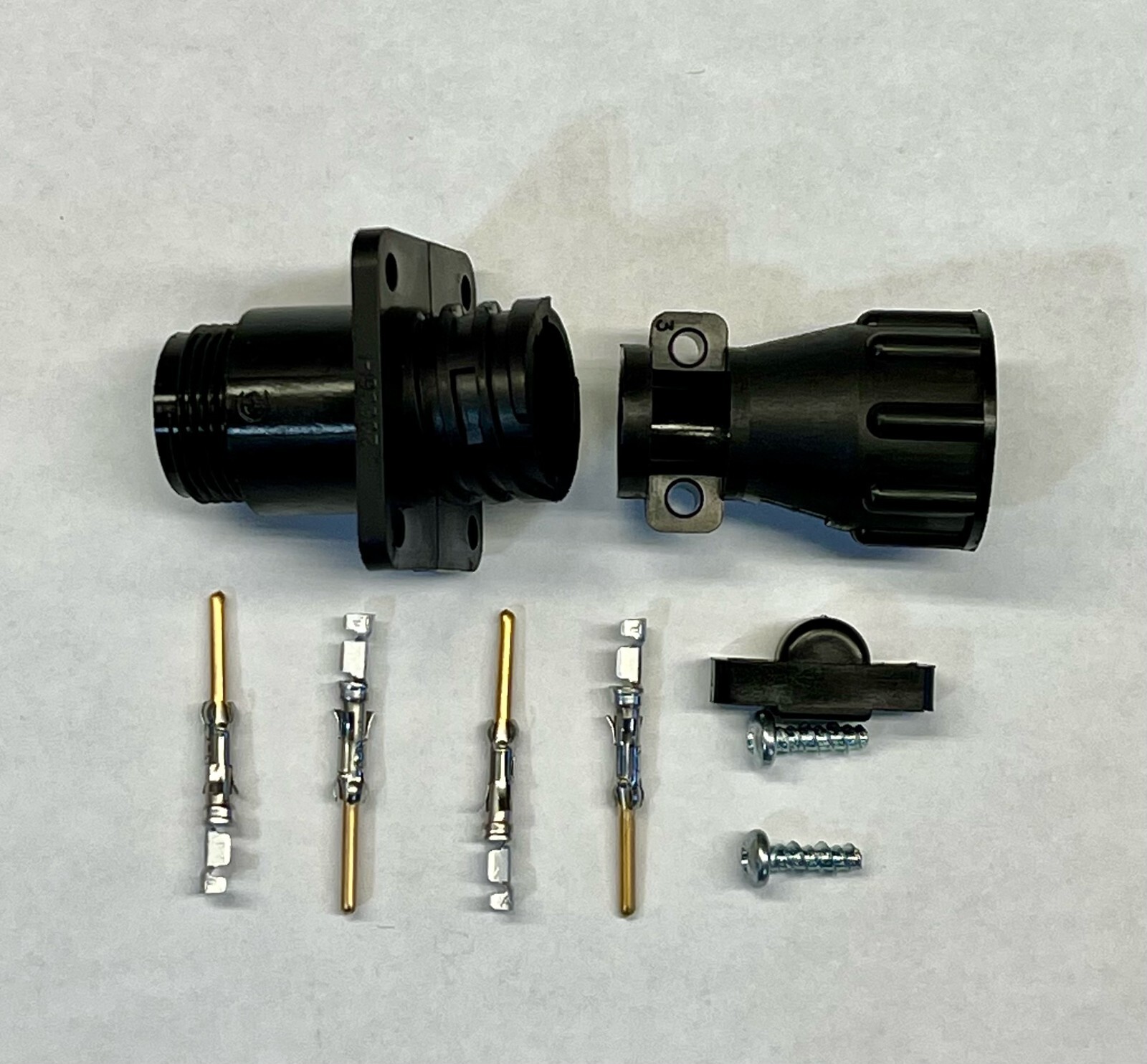 Lot of 5 TE/AMP 206061-1 CPC Receptacle Kits w/ (5) Cable Clamps & 20 ...