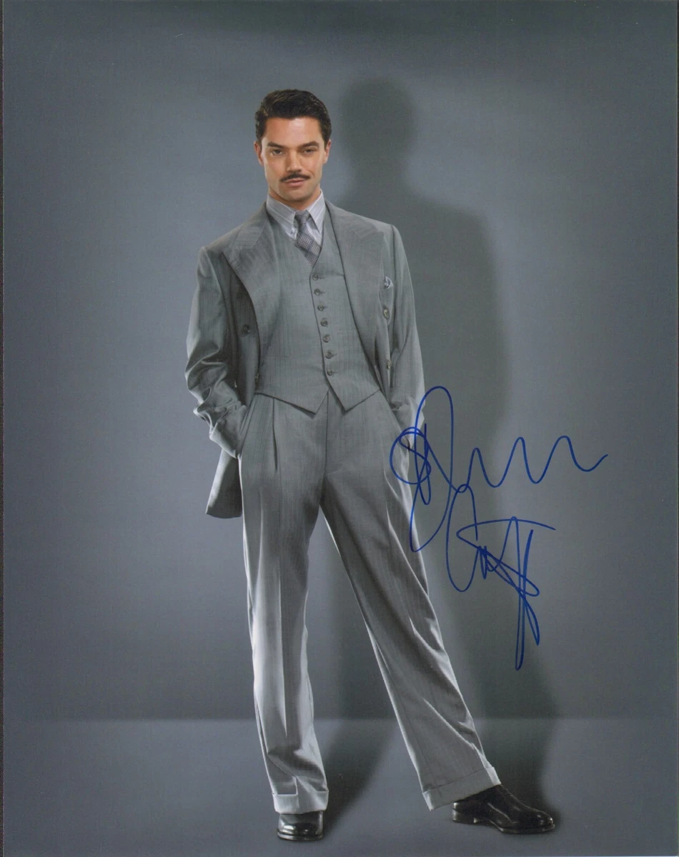 Dominic Cooper Howard Stark