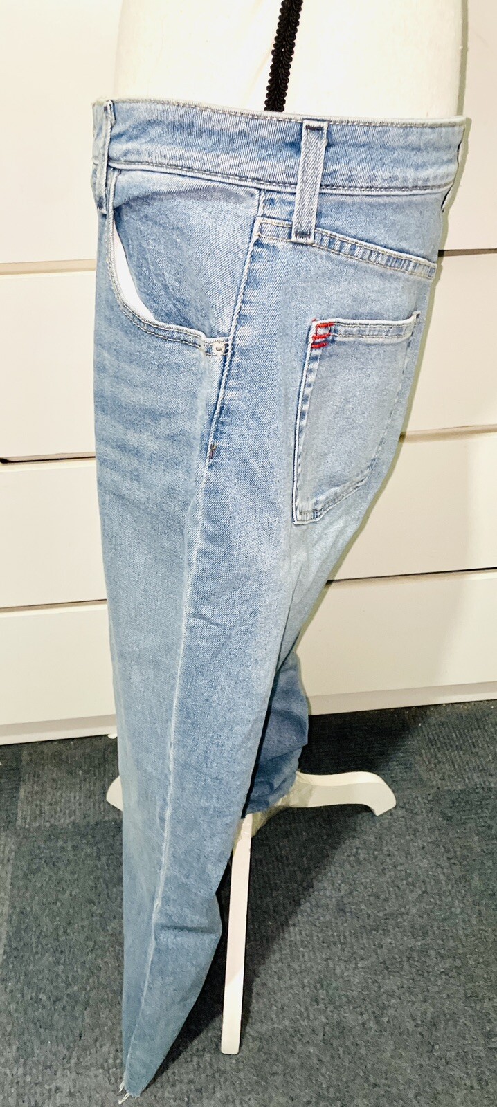 $70 BDG KICK FLARE HIGH-RISE CROPPED FRAYED BOTTOM HEM STRETCH COTTON ...