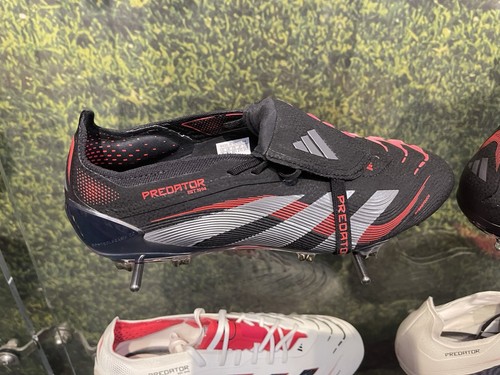They Are Slightly Worn No Rips Clean Adidas Red And Black Predators ...