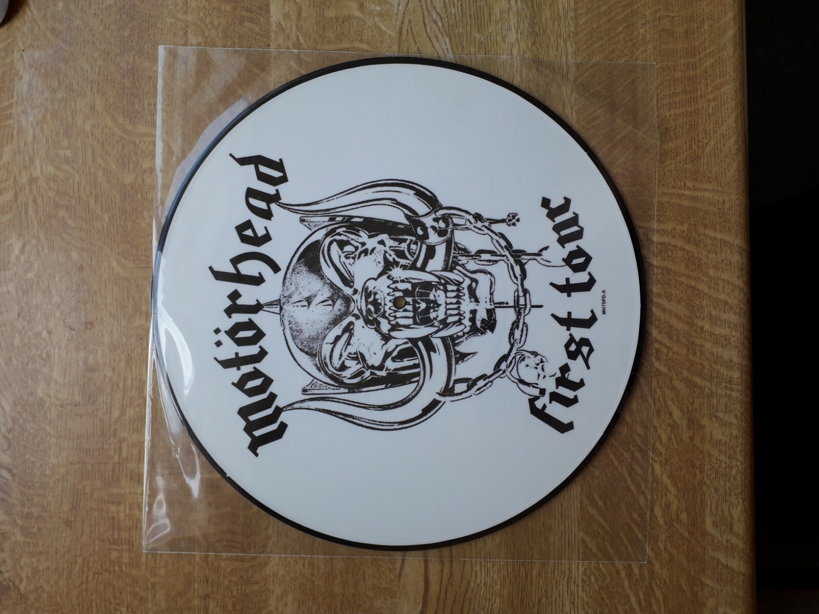 MOTORHEAD - VERY RARE FIRST TOUR PICTURE DISC RECORD WITH TOUR POSTER ...