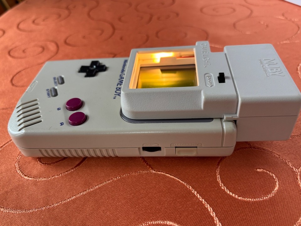 Nintendo Game Boy 1989 DMG-01, Tested Working, Tetris, NUBY Light ...