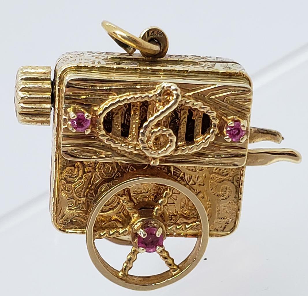 14k Yellow Gold Musical Organ Grinder Music Box Charm… - Gem