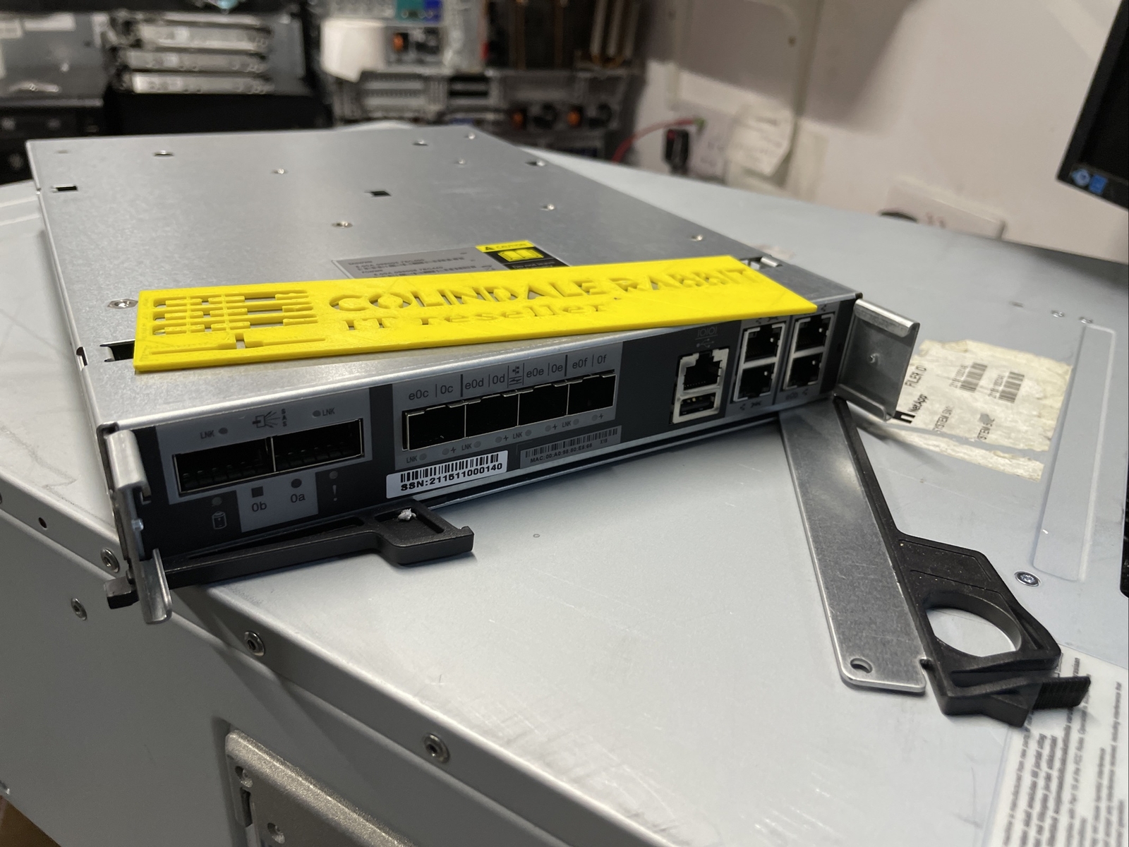 NetApp Fas2552 Controller Modul Intel Xeon CPU LC 3528 18GB RAM with ...