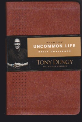 The One Year Uncommon Life Daily Challenge: 365-Day Devotional w ...