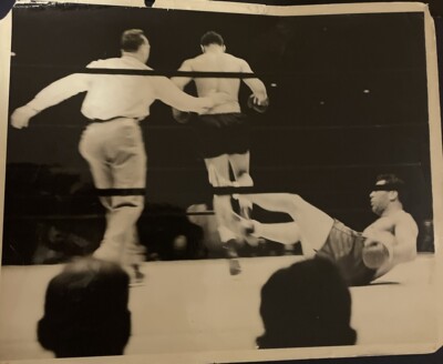 Vintage 1938 Heavyweight Boxing Joe Louis v Schmeling Knockout Type 1 ...