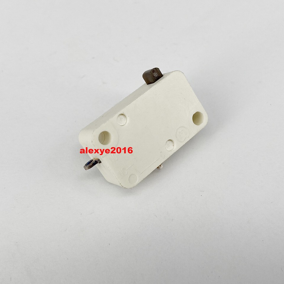 Marquardt 1005 White Microswitch T2104 T100 Normally Open 2 Pins no ...