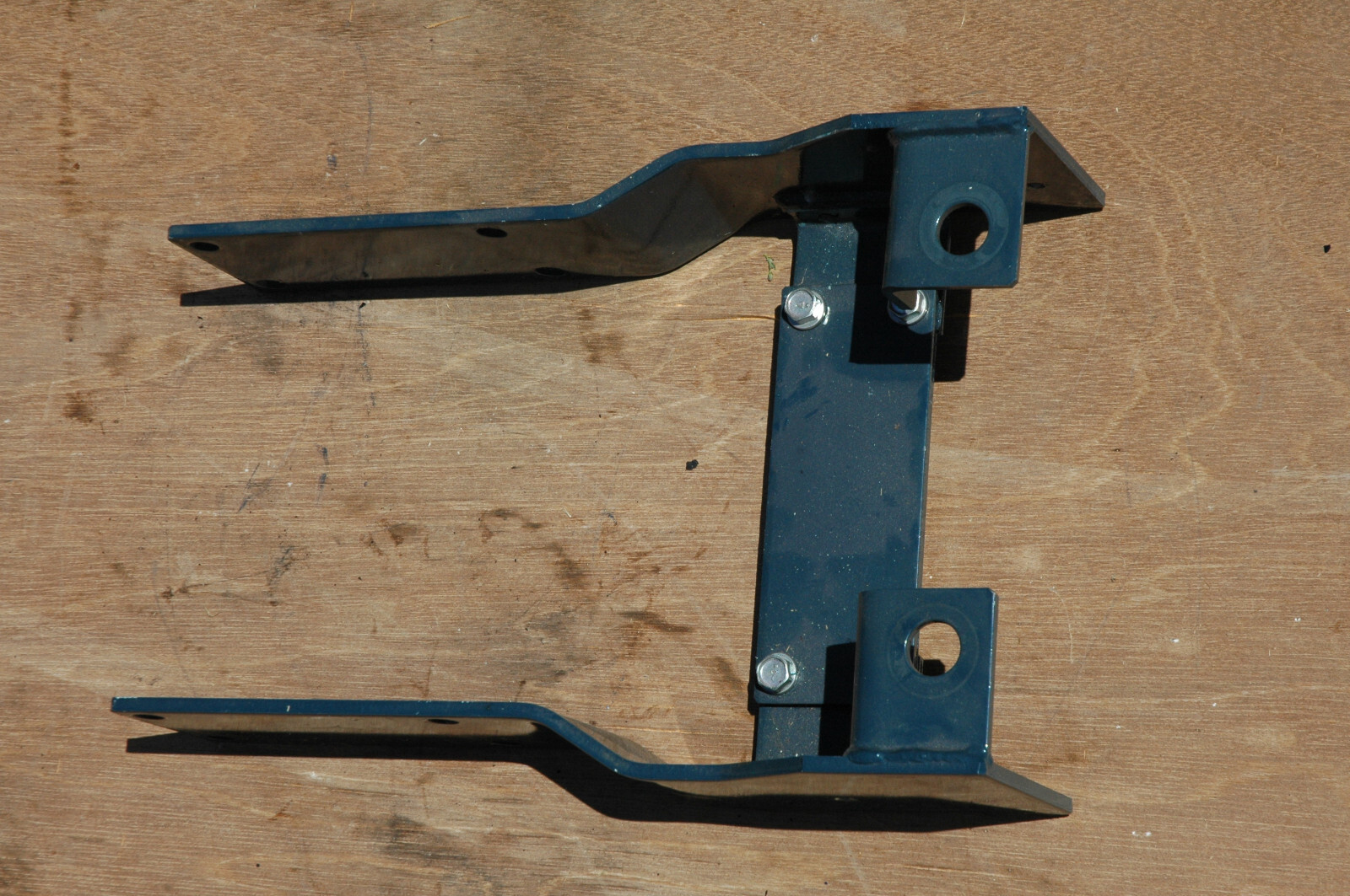 KUBOTA Z482 DIESEL ENGINE RADIATOR MOUNTING BRACKET OEM | eBay