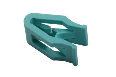 GM Genuine Parts 11603299 Turn Signal Light Clip | eBay