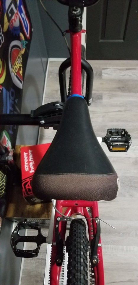 2008 Free Agent Duster Bmx Bike W/ Upgrades Extras Lid Banner Gt Dyno ...