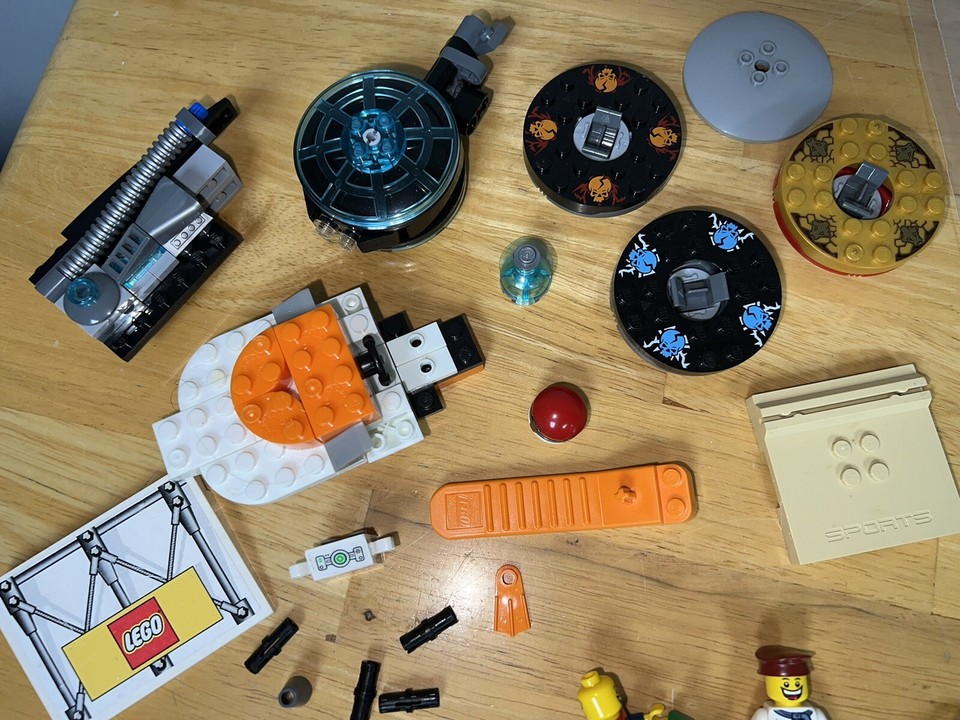 Lot of Lego Minifigures Parts: Heads Bodies Legs Hair Hats Helmets ...