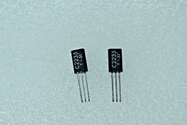 100pc NPN Transistor 2sc2235 Y C2235 Amplifier To-92mod Toshiba for ...