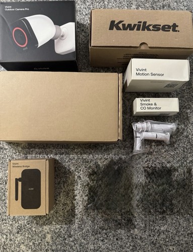 Vivint Smart Home Security System with Hub,Camera,Sensors,Wi-Fi,Door ...